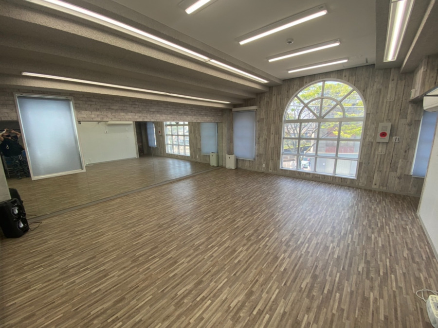 【2025年最新】生活介護 i-ram-karap-teの生活支援員求人(正職員) | ジョブメドレー