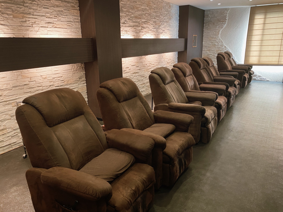 アイラッシュサロン Renata新宿の求人・採用・アクセス情報 | ジョブメドレー